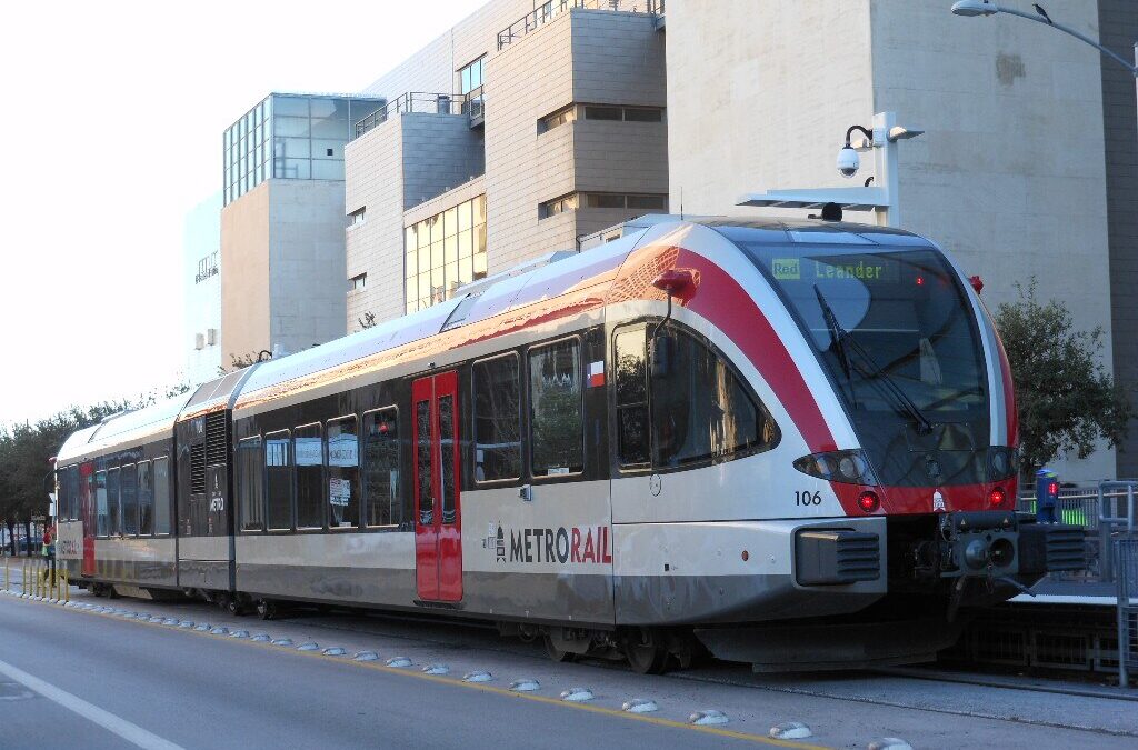 Feds deliver positive rating for Austin's $7.1B light rail project ...